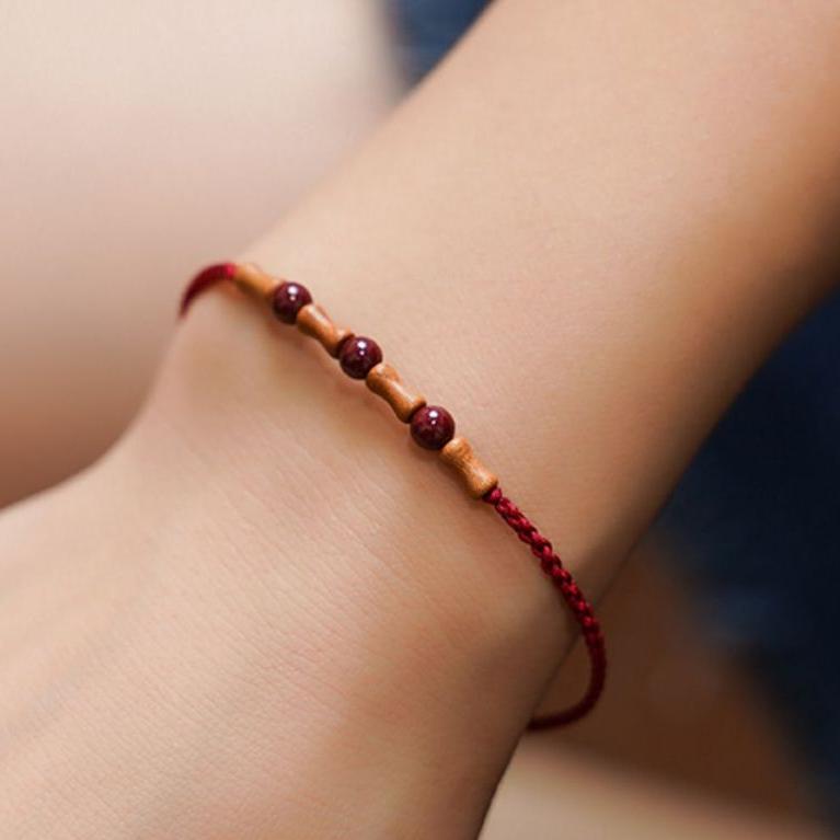 How to Make Red String Bracelet? - KarmaBless